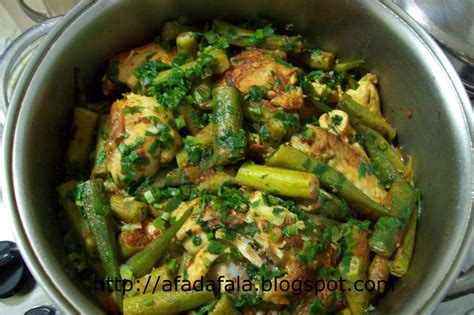 A Fada Fala Frango Com Quiabo