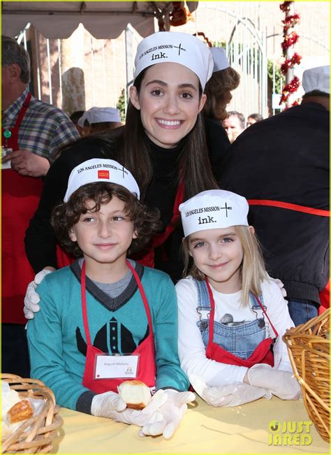 Emmy Rossum Serves Up Thanksgiving Meals To The Homeless Photo