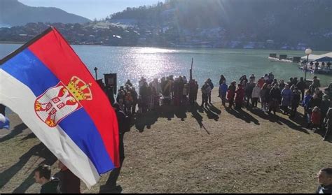 Пливање за Часни крст To Mali Zvornik