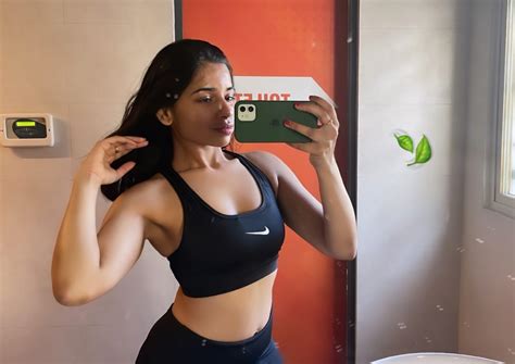 Swetha R Beautifulindianwomen