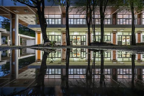 หลักสูตร สถาปัตยกรรมหลัก ลาดกระบัง