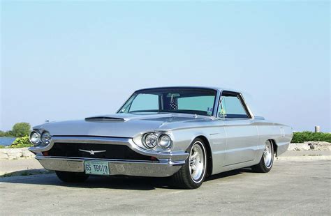 1966 Ford Thunderbird Hot Rod