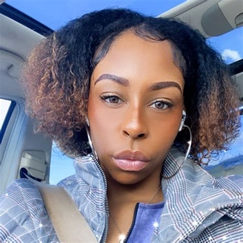 Alexandra Sofia Marketing Staff Montreal Trading Group Mtg Linkedin