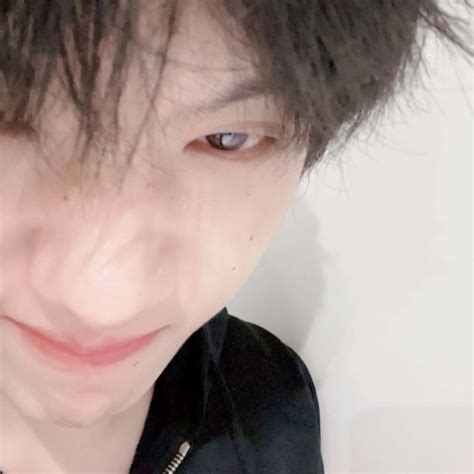 Hey Emo Boy Peacheeeliz On Tumblr