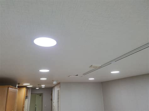 학원 콘센트증설 오피스텔 전등설비 및 콘센트교체 아파트 전등설비 및 콘센트 스위치교체 실링팬설치 서울특별시 관악구 봉천동 주택수리종합 당근 비즈 소식