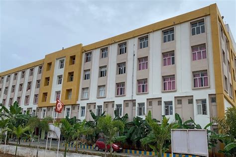 malla reddy college of engineering for women admission 2025 fees