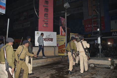 padmaavat row uncontrolled hooliganism continuing over dozen vehicles
