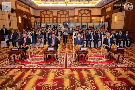 «កម្ពុជា ចិនក្នុងស៊ុមរូបតែមួយ នគរដ្រេហ្គន