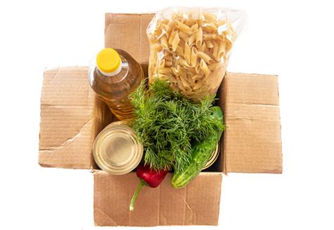 골판지 상자에 다양한 통조림 식품 파스타 및 시리얼 음식 기부 또는 음식 배달 개념 공동체에 대한 스톡 사진 및 기타 이미지 공동체 러시아 병 Istock