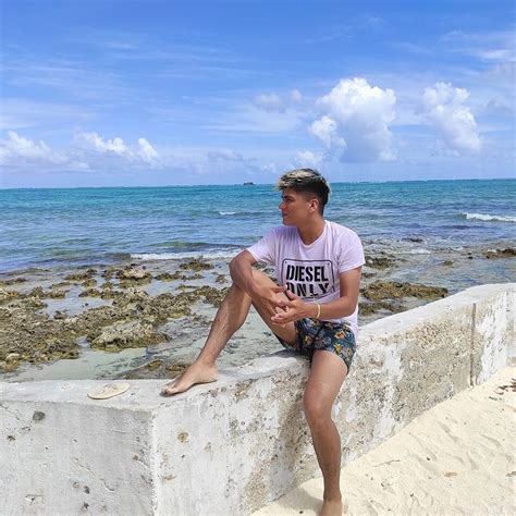 Eidenallenx Cam Model Free Live Sex Show And Chat Stripchat