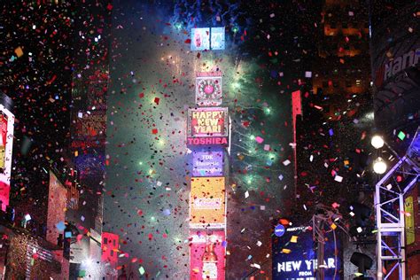 The Biggest New Years Eve Celebrations Around The World