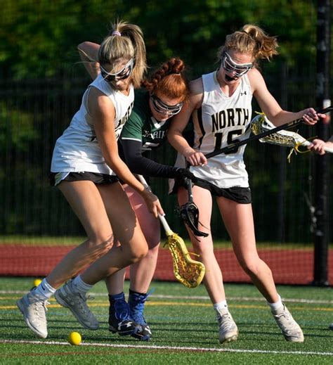 North Kingstown Wins 21 13 Over Chariho In Semi Finals