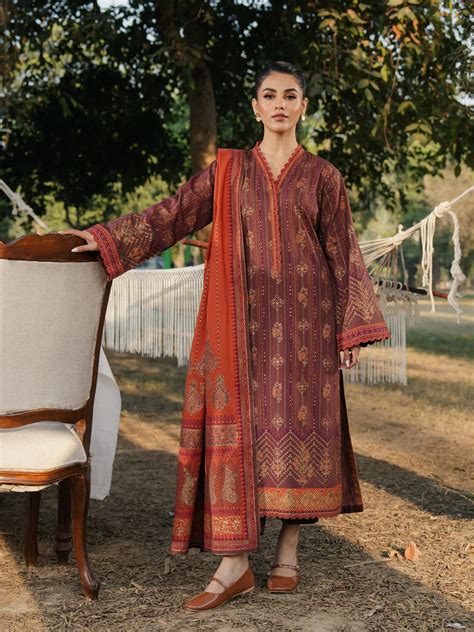 Edenrobe Block Print Cambric Unstitched 3pc Suit Ewu5m1 015
