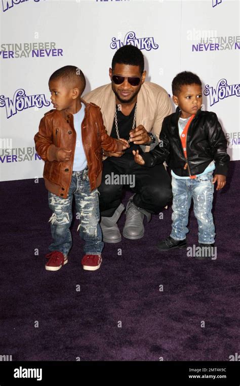 Usher Aka Usher Raymond With His Two Sons Usher Terry Raymond V Cinco 4 And Naviyd Ely
