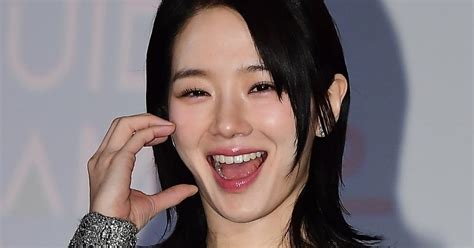 박규영 반짝이는 의상보다 빛나는 미소[ten포토 ]