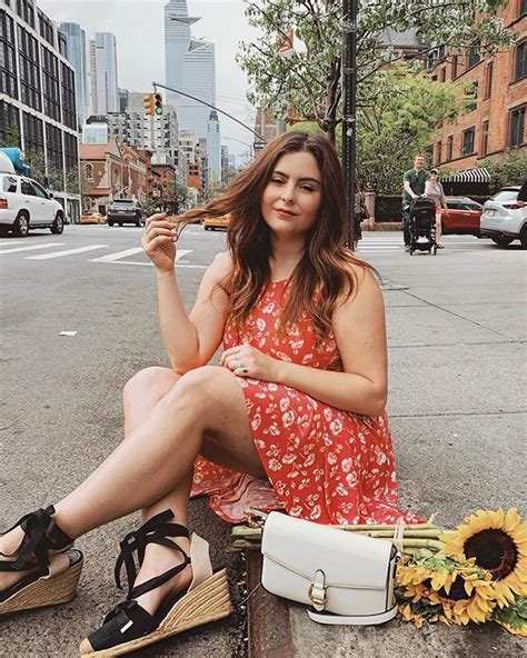 Noelle Downing 在 Instagram 上发布： I Cant Even Express How Happy I Am