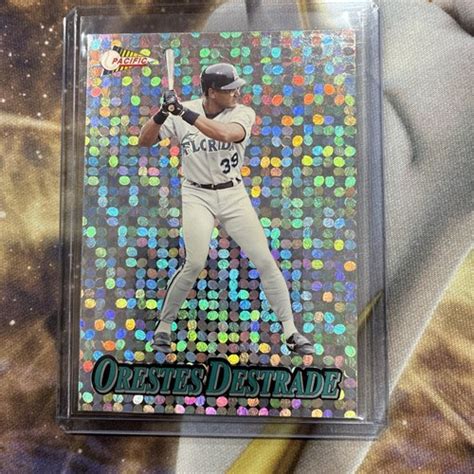 1994 Pacific Crown Collection Prisms Silver Circles Orestes Destrade