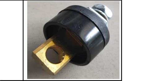 10 25 Panel Socket At ₹ 95piece इंडस्ट्रियल सॉकेट In Mumbai Id