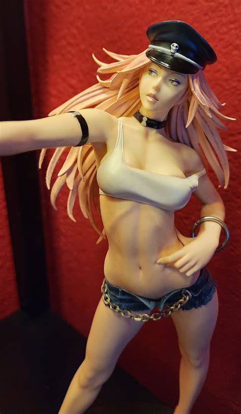 Poison Capcom Girls Collection 16 Scale Pvc Statue Tfg Shop