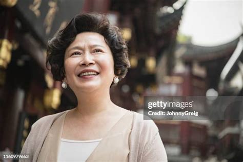 Old Shanghai Women Photos And Premium High Res Pictures Getty Images