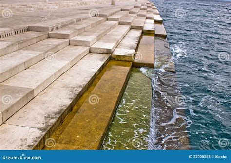 Órganos Del Mar De Zadar Accionados Por La Secuencia Del Mar Imagen De Archivo Imagen De