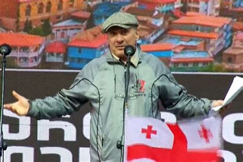 ნურავის მოუვა აზრად ჩვენი ქვეყნის დაკოდვა გამოშიგვნა და გადასხვაფერება ზაზა პაპუაშვილი