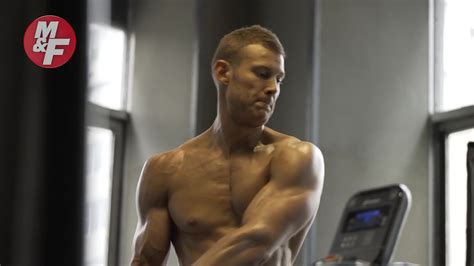 Auscaps Tom Hopper Shirtless In Muscle And Fitness Photoshoot