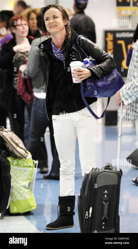 Actress And Singer Juliette Lewis Is All Smiles And Looking Playful As