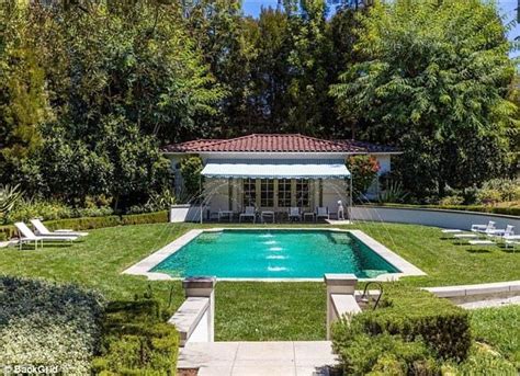 Inside Angelina Jolies Sprawling New 25m Home