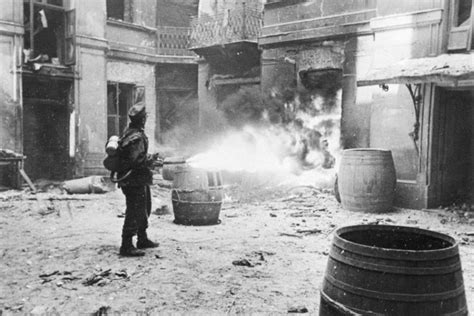 Miotacz Ognia Flammenwerfer 41 Mit Strahlpatrone Encyklopedia