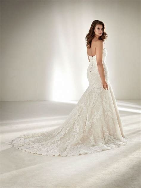 Pronovias Sample Salon — Bridal Affection Pronovias Sample Salon — Bridal Affection