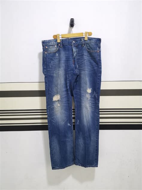 Evisu Daicock Jeans Mens Fashion Bottoms Jeans On Carousell