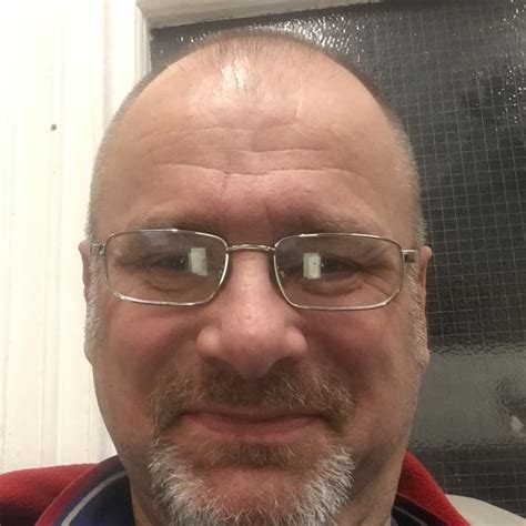 London Underground Worker Attempted To Meet Girl 13 For Sex At Paddington Station After Online