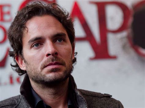 Handsome Hispanic Actors 60 Photos Moonagedaydreamfilm