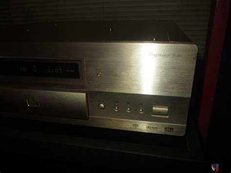 Pioneer Dv Ax10 Reference Dvd Player Photo 4384719 Canuck Audio Mart