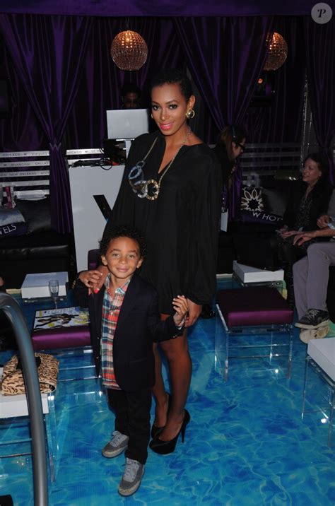 Photo Solange Knowles et son fils Daniel Julez Smith lors de la Fashion Week à New York le