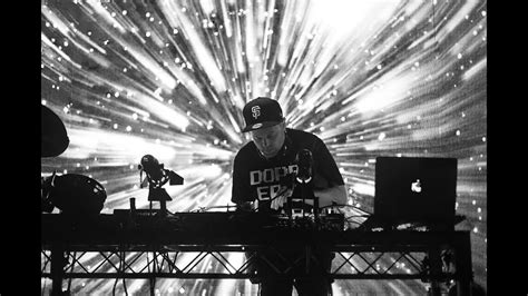 Dj Shadow Live In Manchester 2018 Youtube