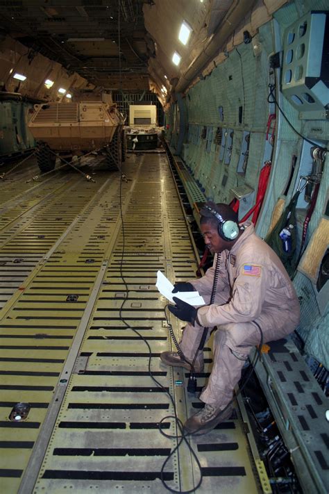 Dvids News Pennsylvania Native C 5m Loadmaster Helps Make Air