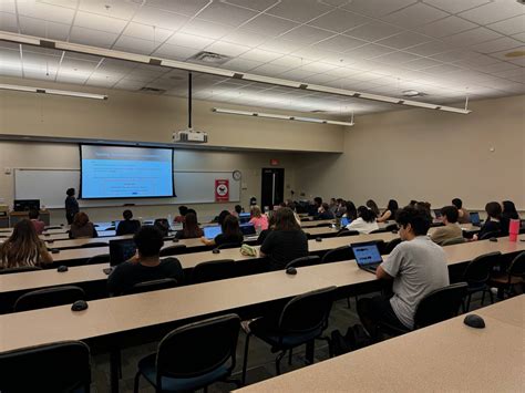 Dr Heather Pincocks Talk Explored Key Political Differences Between