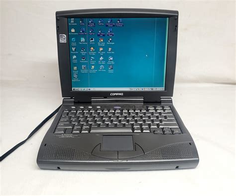 Compaq Armada 1592DT Pentium MMX 233MHz Vintage Laptop