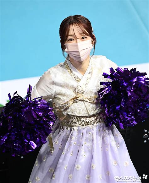 흥국생명 치어리더 설레는 아이컨택 엑 s HD포토 네이트 스포츠