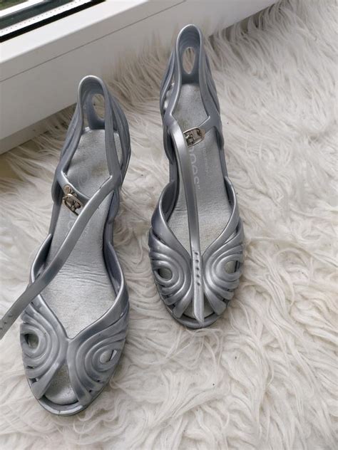 Силіконові сандалі — ціна 255 грн у каталозі Сандалі Купити жіночі речі за доступною ціною на