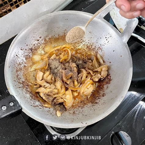 หาทำตามพี่สาวชาวญี่ปุ่นแค่มีซอสขวดนี้ขวดเดียวจบ โคตรอร่อย แกลเลอรีที่โพสต์โดย Kinjubkinjib