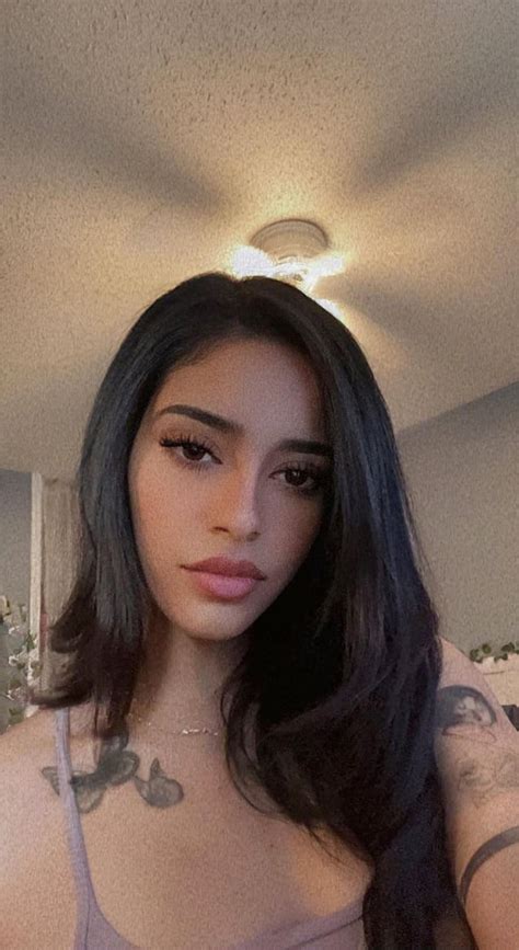 Just Being Around Older White Men Makes Me Completely Soaked 💖 R