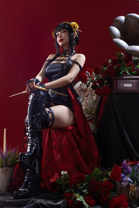 Ero Cosplay Yor Forger Set Umeko J Yor Forger 8 Porn Pic Eporner