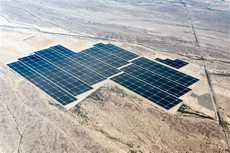 Worlds Largest Solar Array Set To Crank Out 290 Megawatts Of Sunshine