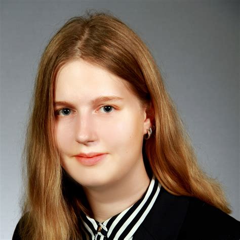 Theresa Bergmann Sachbearbeiterin Nebenkostenmanagement Vonovia Se Xing