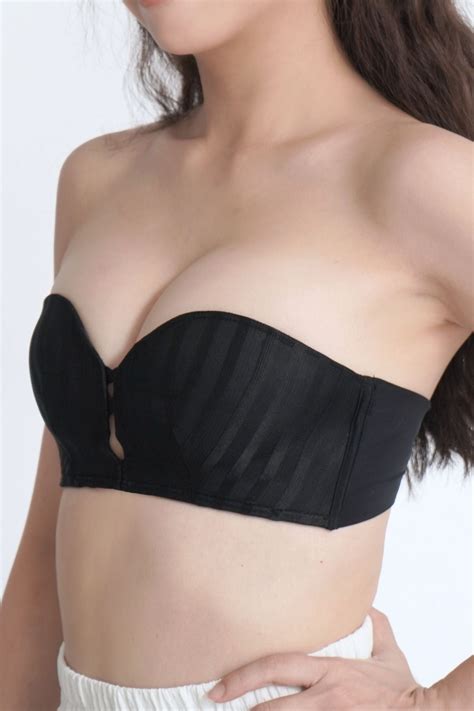 Everyday Fit Multi Way Push Up Bra In Black Bra Strapless Multi