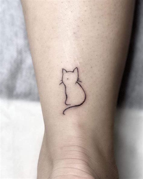 71 Cool Cat Outline Tattoo Ideas 2024 Inspiration Guide Cat Outline