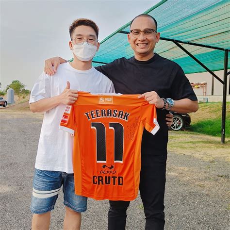 พวกเราเชื่อมั่นในทีมครับ🧡😺🎩🪄⚽️ Gu12 Matchworn Jersey